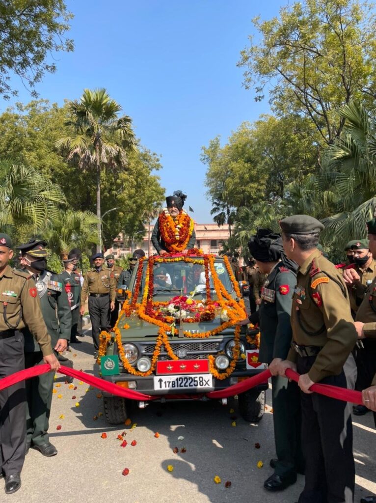 Lt Gen KJS Dhillon hands over the baton of the ‘Colonel’ of the ...