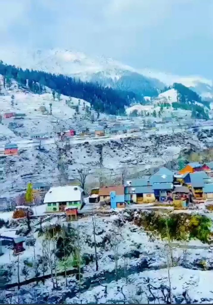 Jammu and Kashmir | Mahu valley received season’s first snowfall in ...